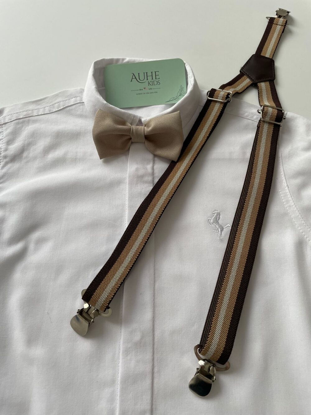 Kit Suspensório Preto com Gravata Borboleta Bege e Listras Caqui Cinza ...